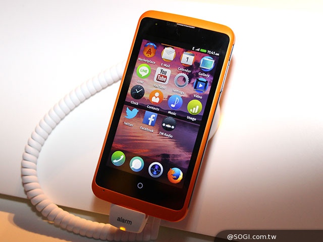 Mozilla展示多款Firefox OS手機及平板【MWC 2014】- SOGI 手機王