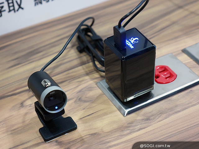 NextDrive Plug無線擴充座 讓USB裝置輕鬆連網- SOGI 手機王