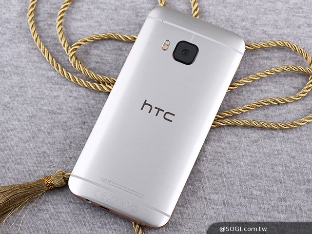雙重金屬工藝精雕 HTC One M9外觀與效能實測- SOGI 手機王