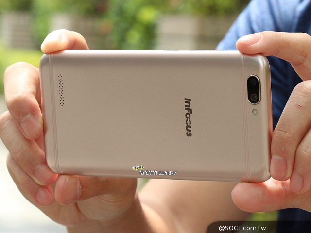 平價手機也有雙鏡頭規格 InFocus A3開箱- SOGI手機王
