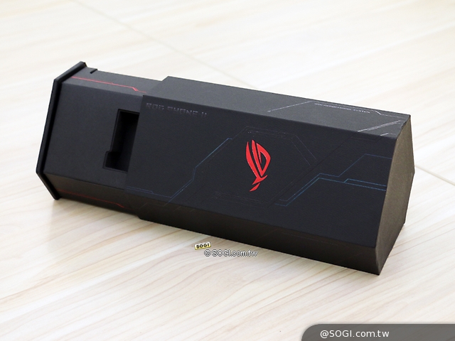 細節再升級！華碩ROG Phone 2代配件周邊搶先公開- SOGI 手機王