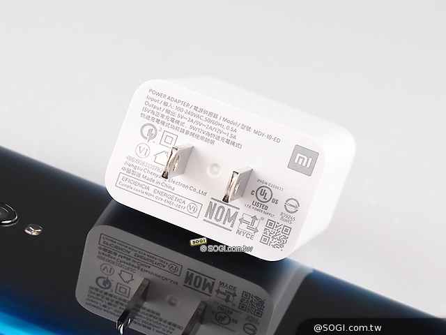 升降式前鏡頭規格 小米9T Pro開箱跑分實測- SOGI手機王