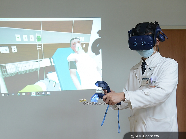 HTC DeepQ聯手醫療單位 利用VR訓練新冠肺炎照護- SOGI 手機王