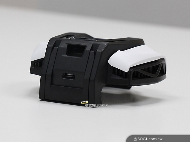 滿足遊戲玩家需求 ROG Phone 6系列多款新配件體驗- SOGI 手機王