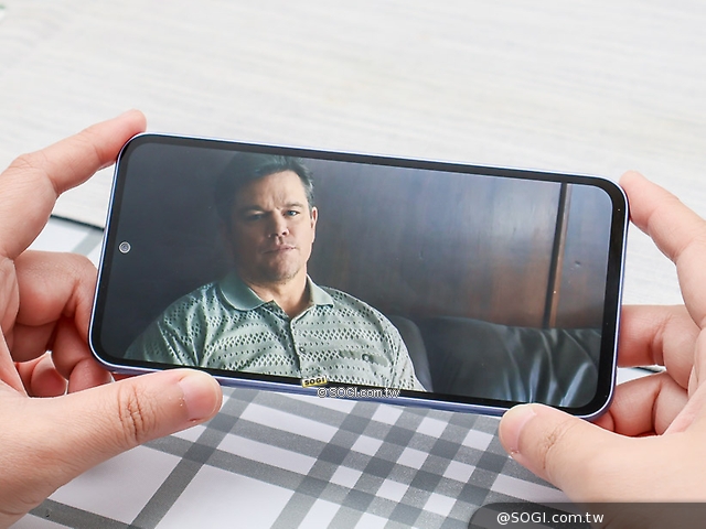 全新玻璃材質背蓋 SAMSUNG Galaxy A54 5G開箱- SOGI 手機王