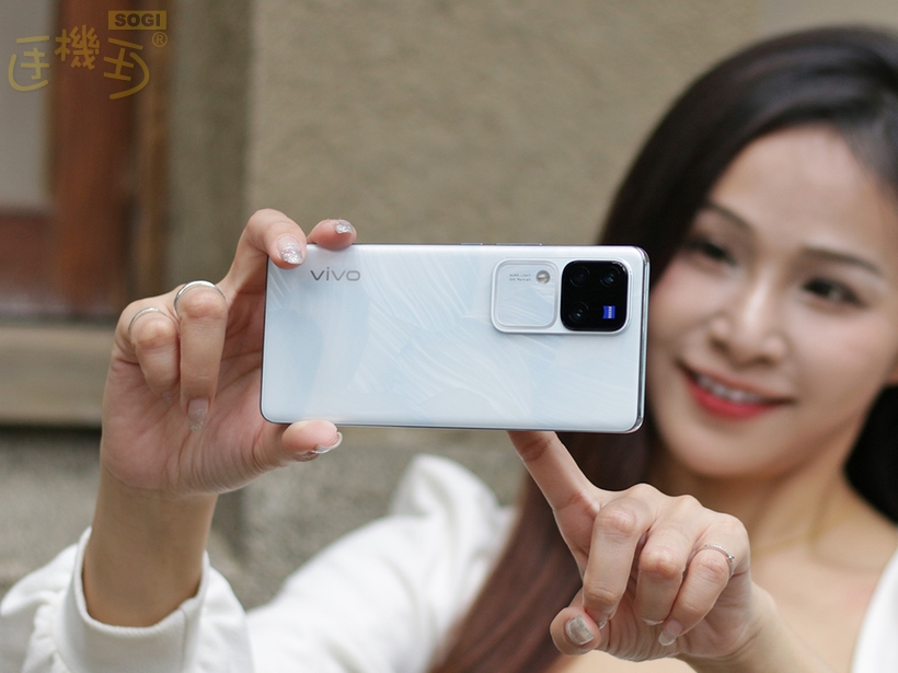 vivo官方體驗店5月優惠價格一次看！V30還有超殺限時折扣- SOGI 手機王